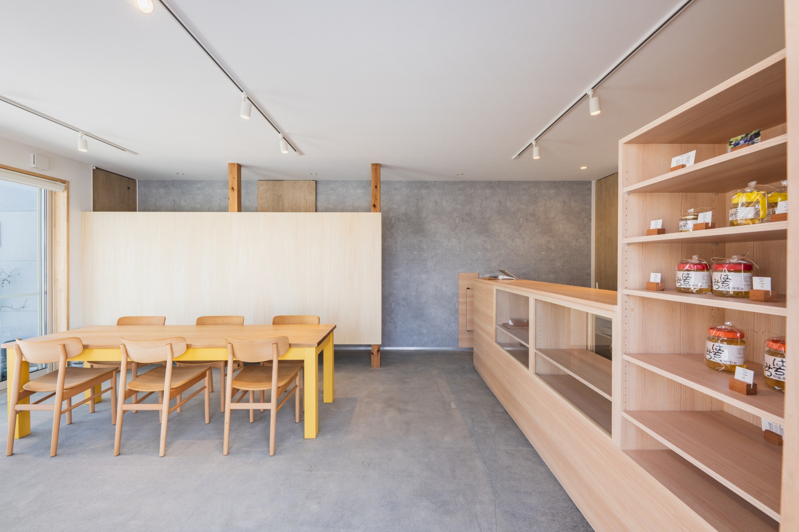emi cafe | 西白河郡の工務店「楽縁」